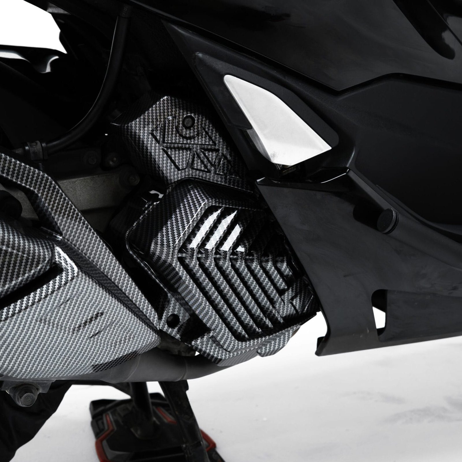 NEMO Radiator Cover PCX 160 - gmaproductseries.com